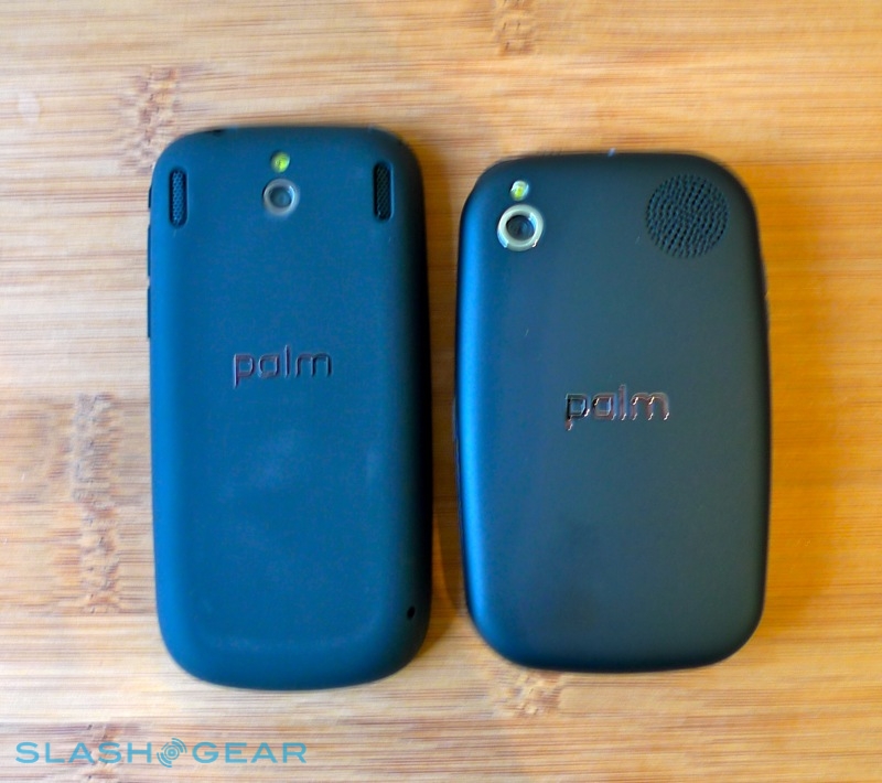 Palm Pixi Powered By WebOS [Hands-On]