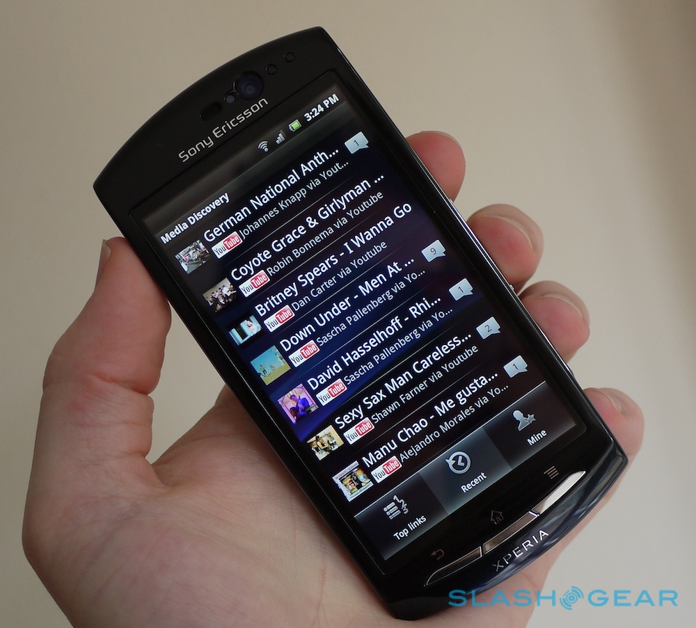 Sony Ericsson XPERIA Neo Review - SlashGear
