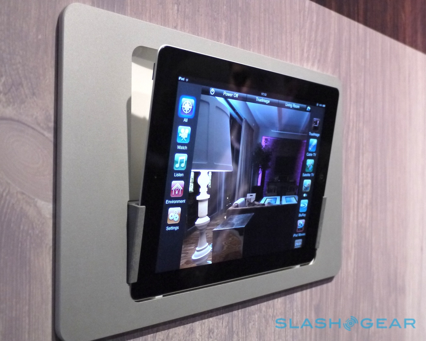 ThinkFlood Motorized In-Wall iPad Dock Hands-On ThinkFlood Motorized In-Wall iPad Dock Hands-On