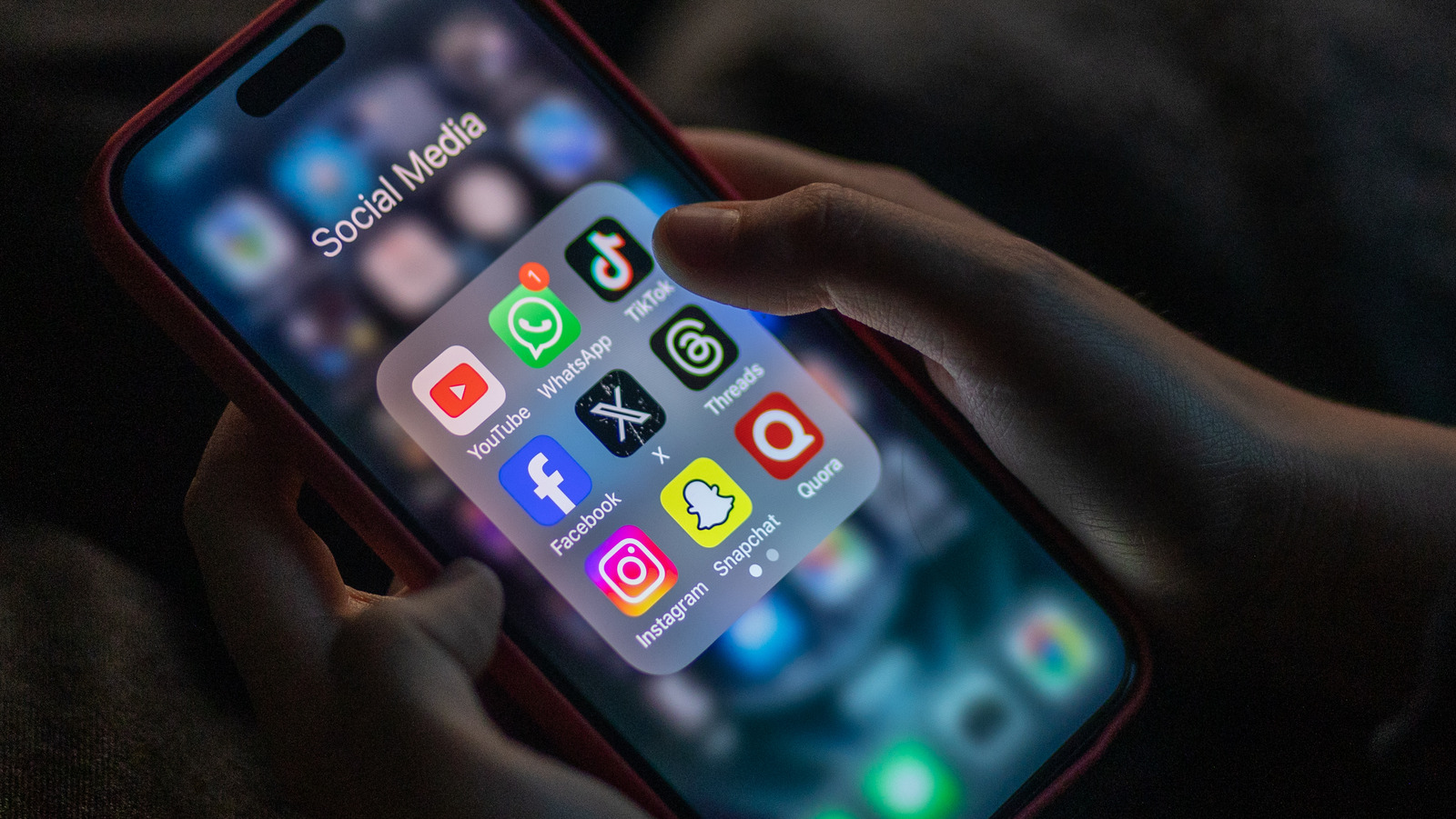 10 iPhone Apps & Features For A More Private Lifestyle