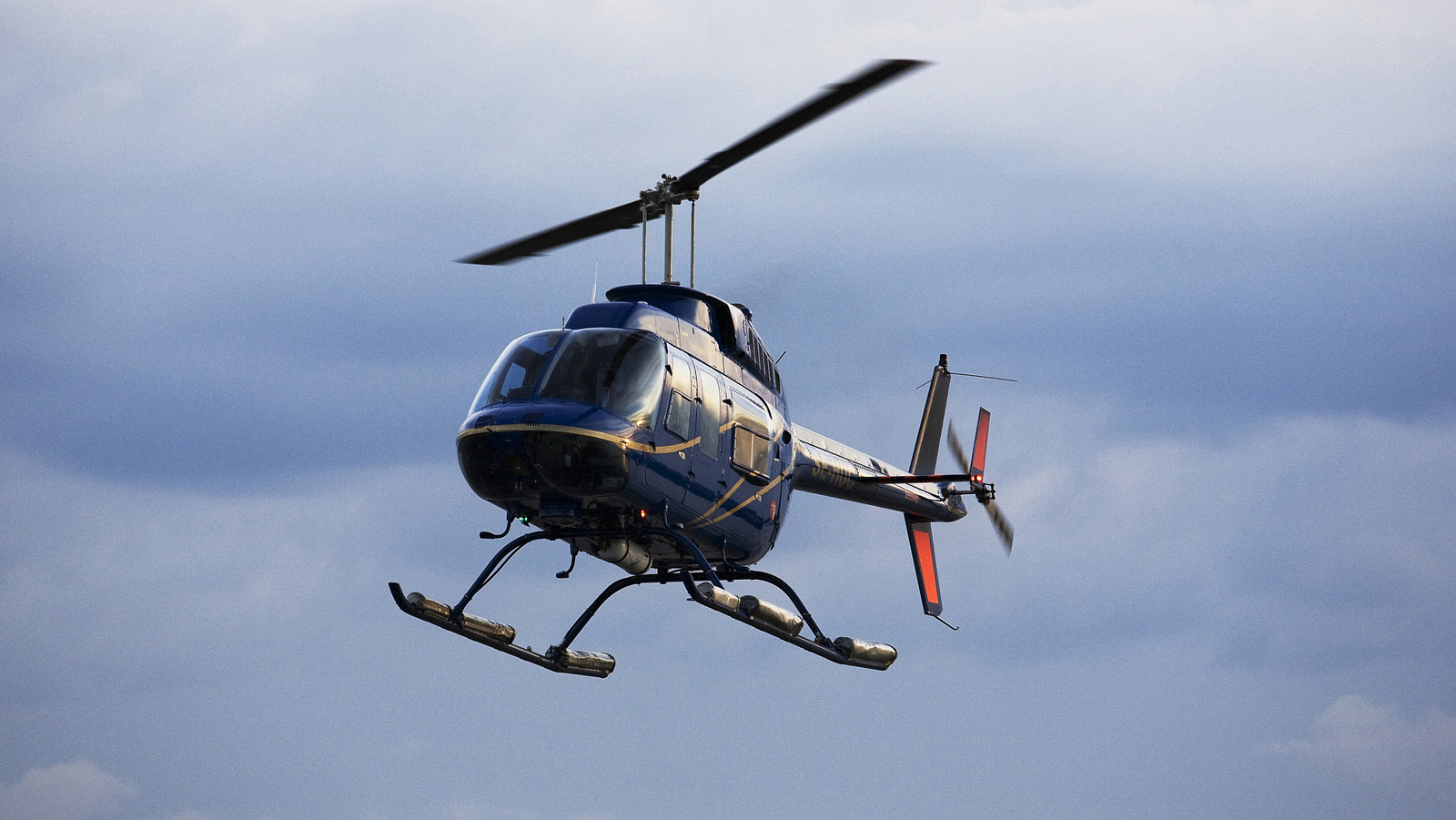 10 Of The Fastest Helicopter Flights Ever Recorded