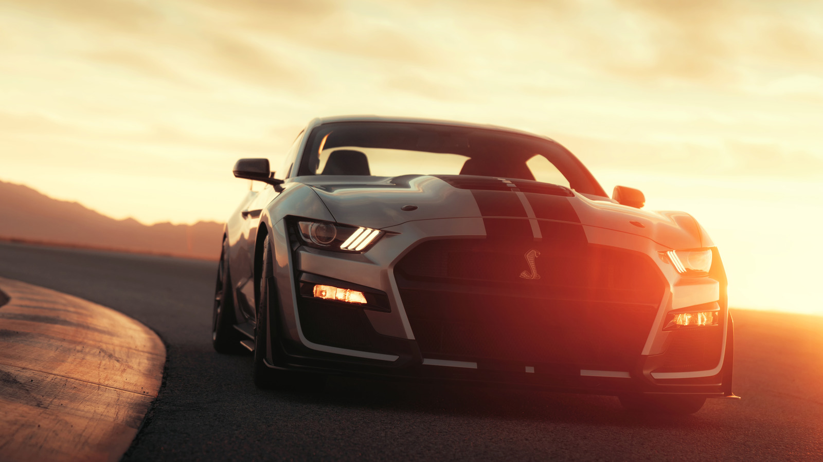 10 Of The Highest Horsepower Muscle Cars Ever Made