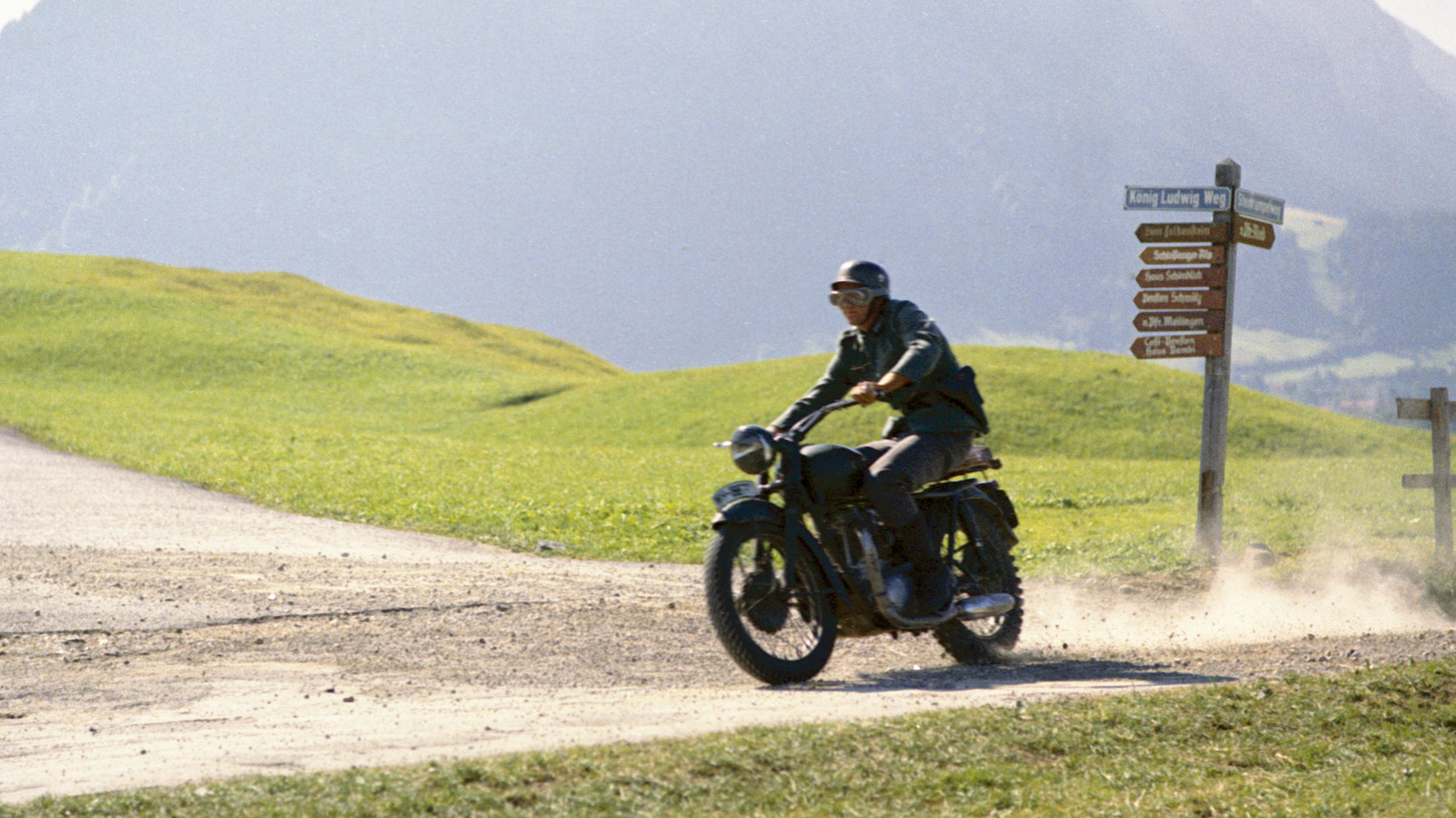 10 Of The Most Exciting Motorcycle Chases In Movie History