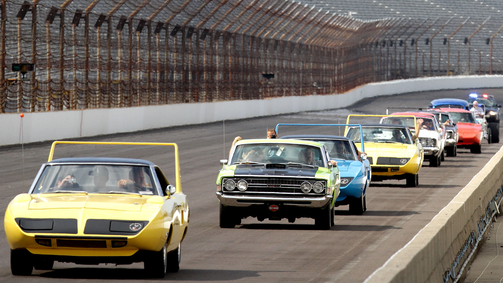 10 Race Cars You Probably Had No Idea Competed In NASCAR