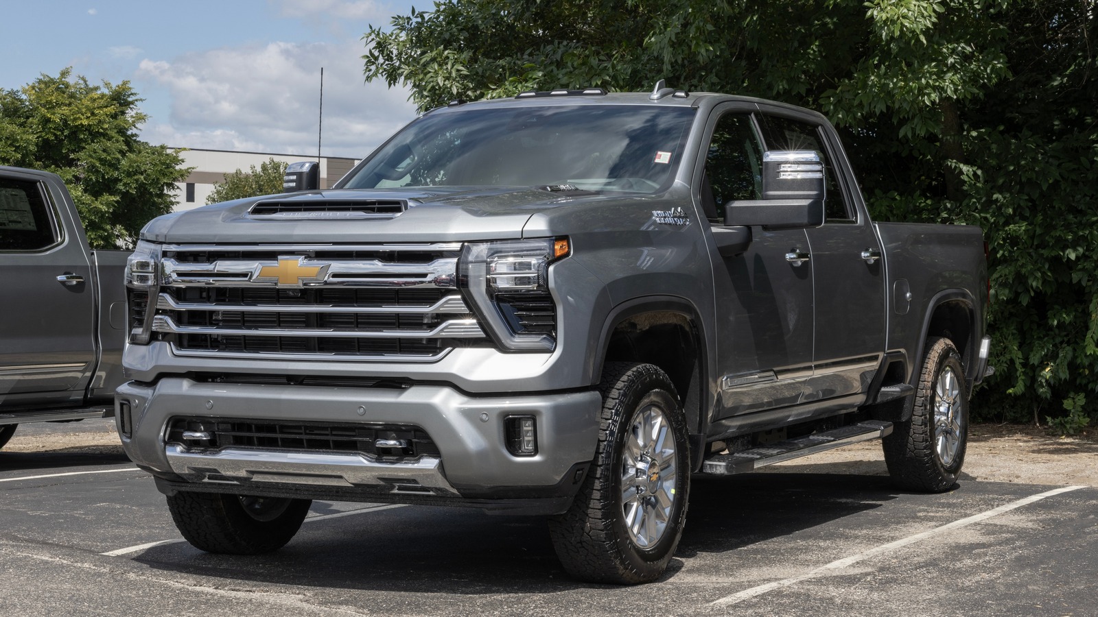 10 Things You Should Know Before Buying A Chevrolet Silverado (New Or Used)