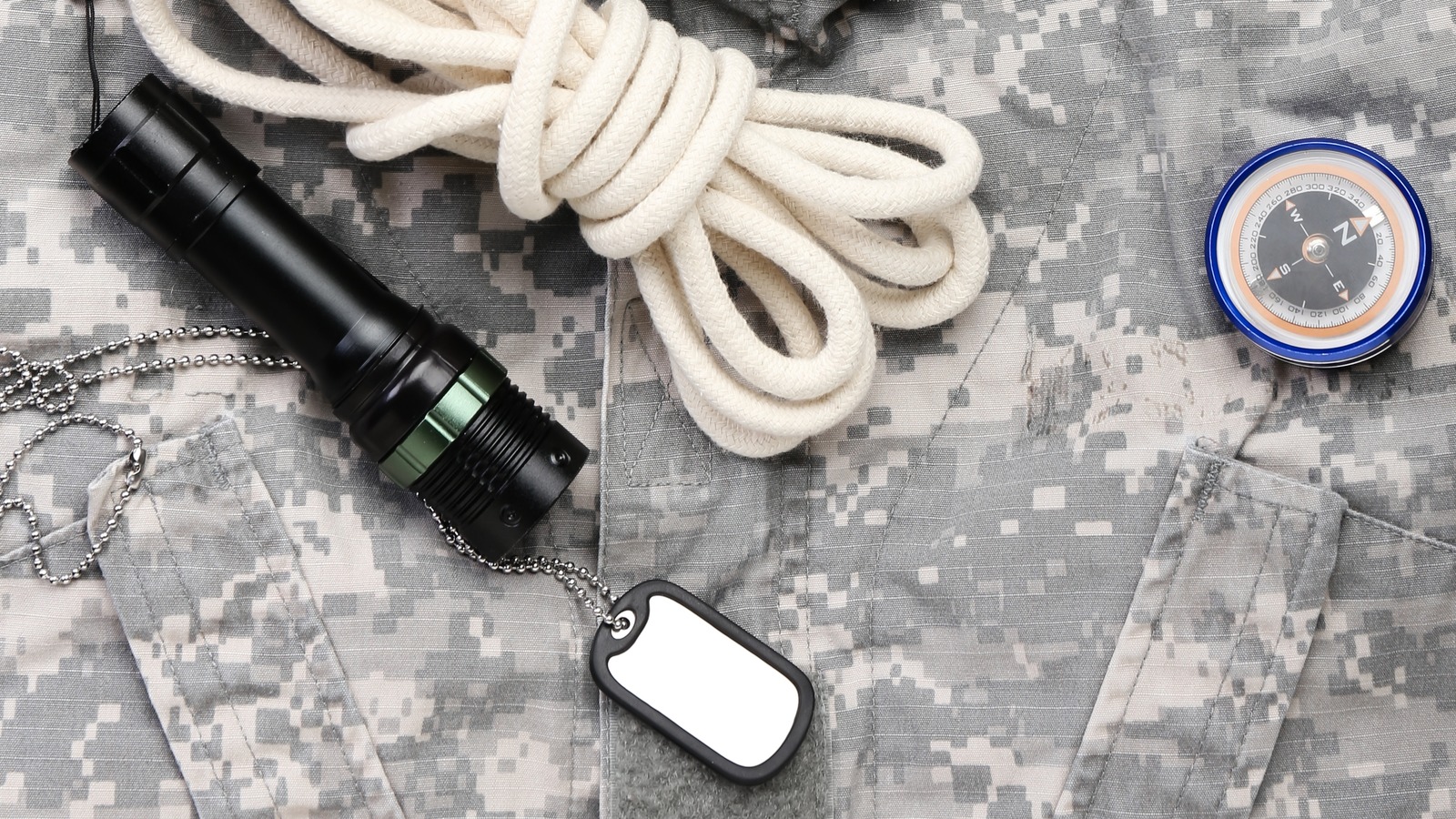 11 Military Spec Flashlights You Can Buy For Yourself