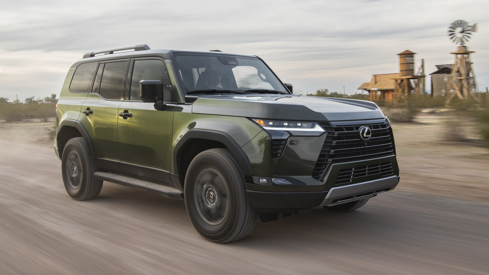 12 New SUVs With Captain Seats In 2024