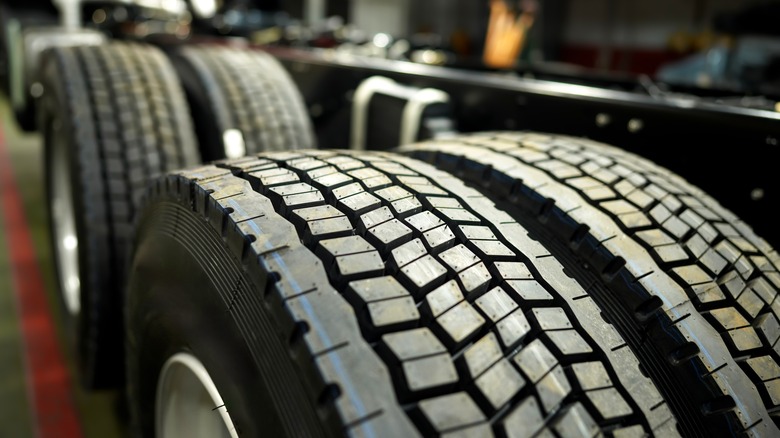 14 Major Tire Brands Of 2025 Ranked