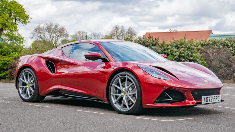2023 Lotus Emira Review: Junior Supercar Marks The End Of An Era 2023 Lotus Emira Review: Junior Supercar Marks The End Of An Era