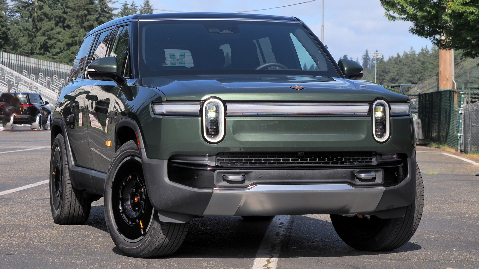 The 2025 Rivian R1S & R1T Look The Same But The Changes Are Huge