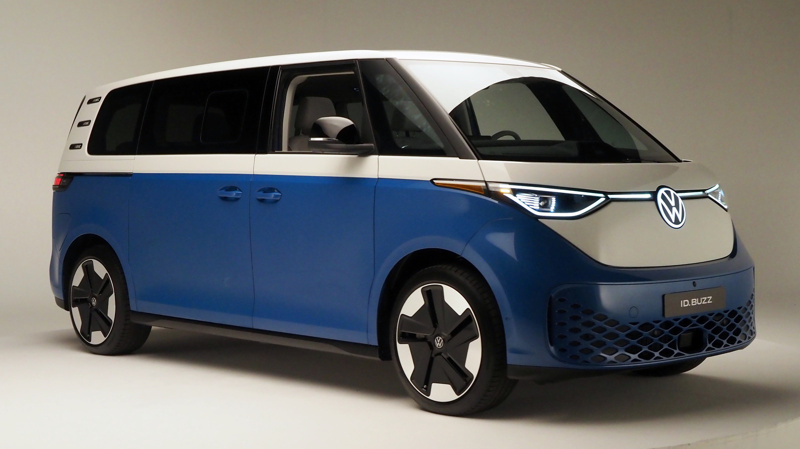 2025 Volkswagen ID. Buzz Revealed In Three-Row US Form: What You Need ...