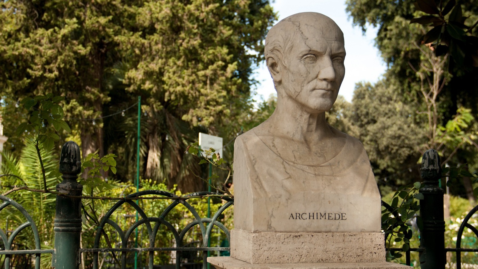 4 Archimedes Inventions That Can Still Be Seen In Modern Engineering