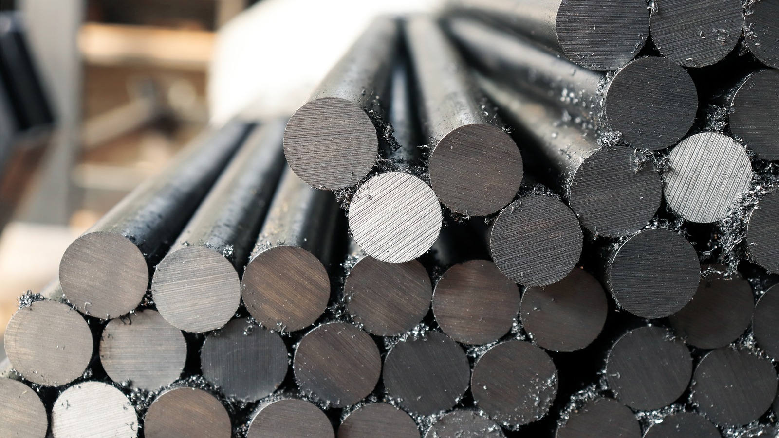 5 Makita Tools For Cutting Metal Conduit And Pipes