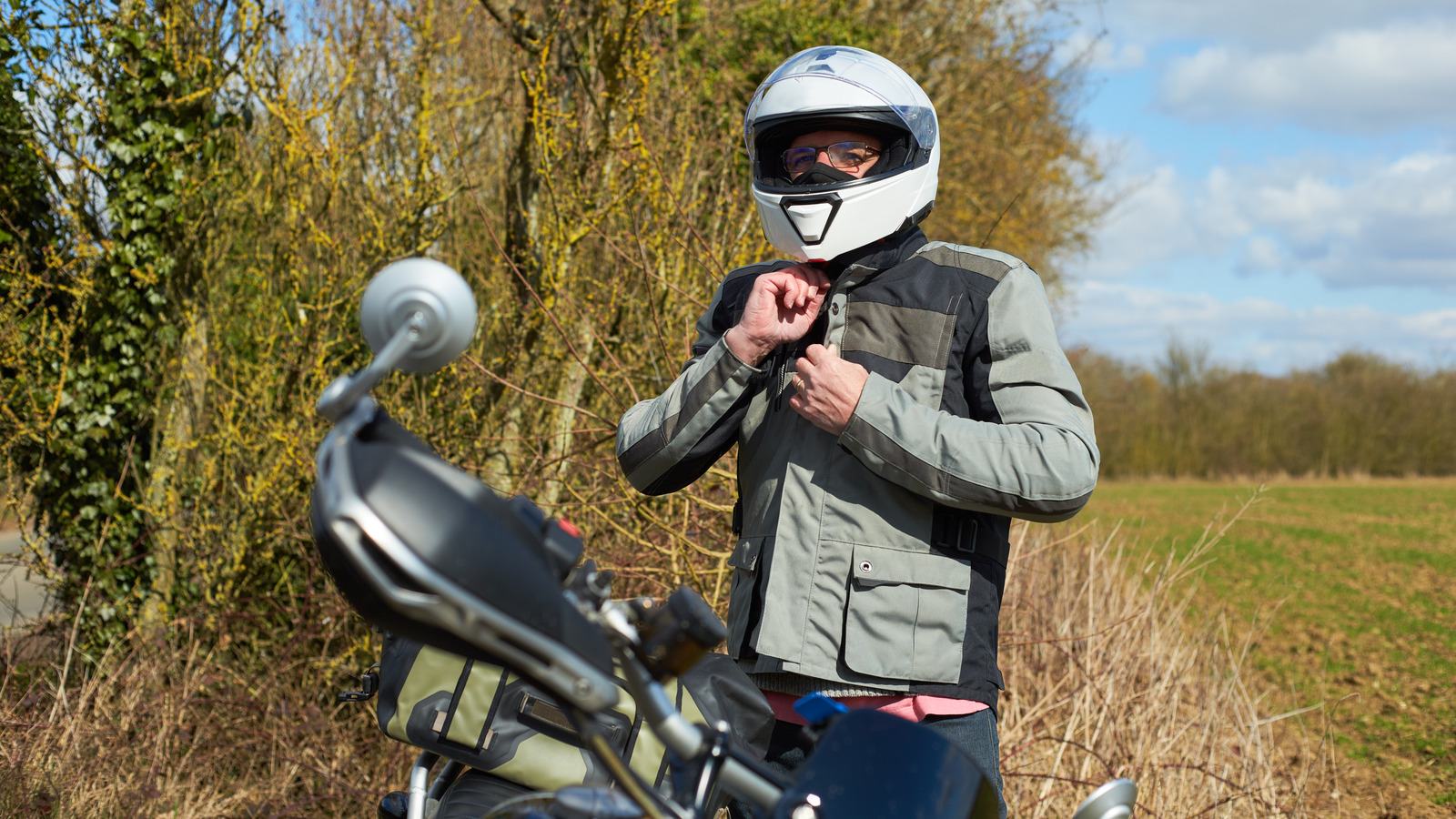 5 Mistakes First-Time Motorcycle Buyers Should Avoid