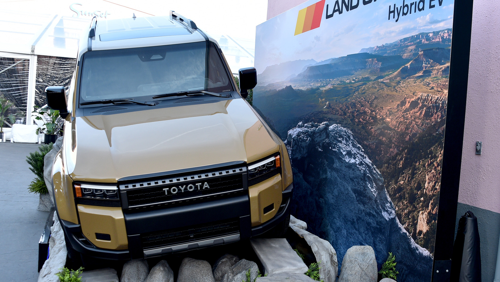 5 New Toyota Land Cruiser Features To Be Excited About