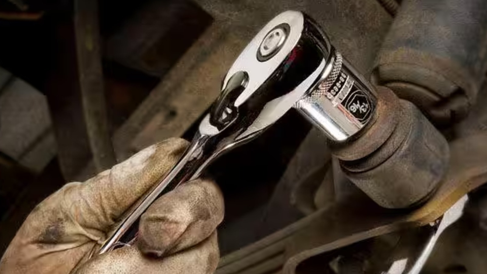 5 Useful DeWalt Tools For Automotive Mechanics