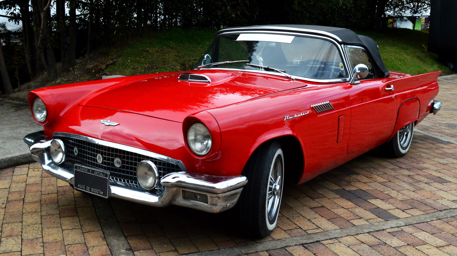 6 Of The Most Iconic Appearances Of The Ford Thunderbird In Movies