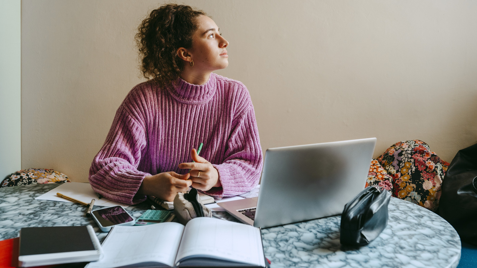 6 Tech Gadgets Every Student Needs