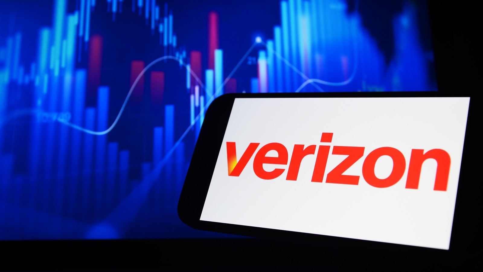 8 Affordable Phone Carriers That Use Verizon's Network, Ranked By Price
