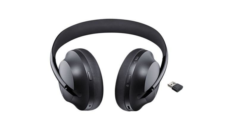 8 Best USB Headsets You Can Buy Right Now