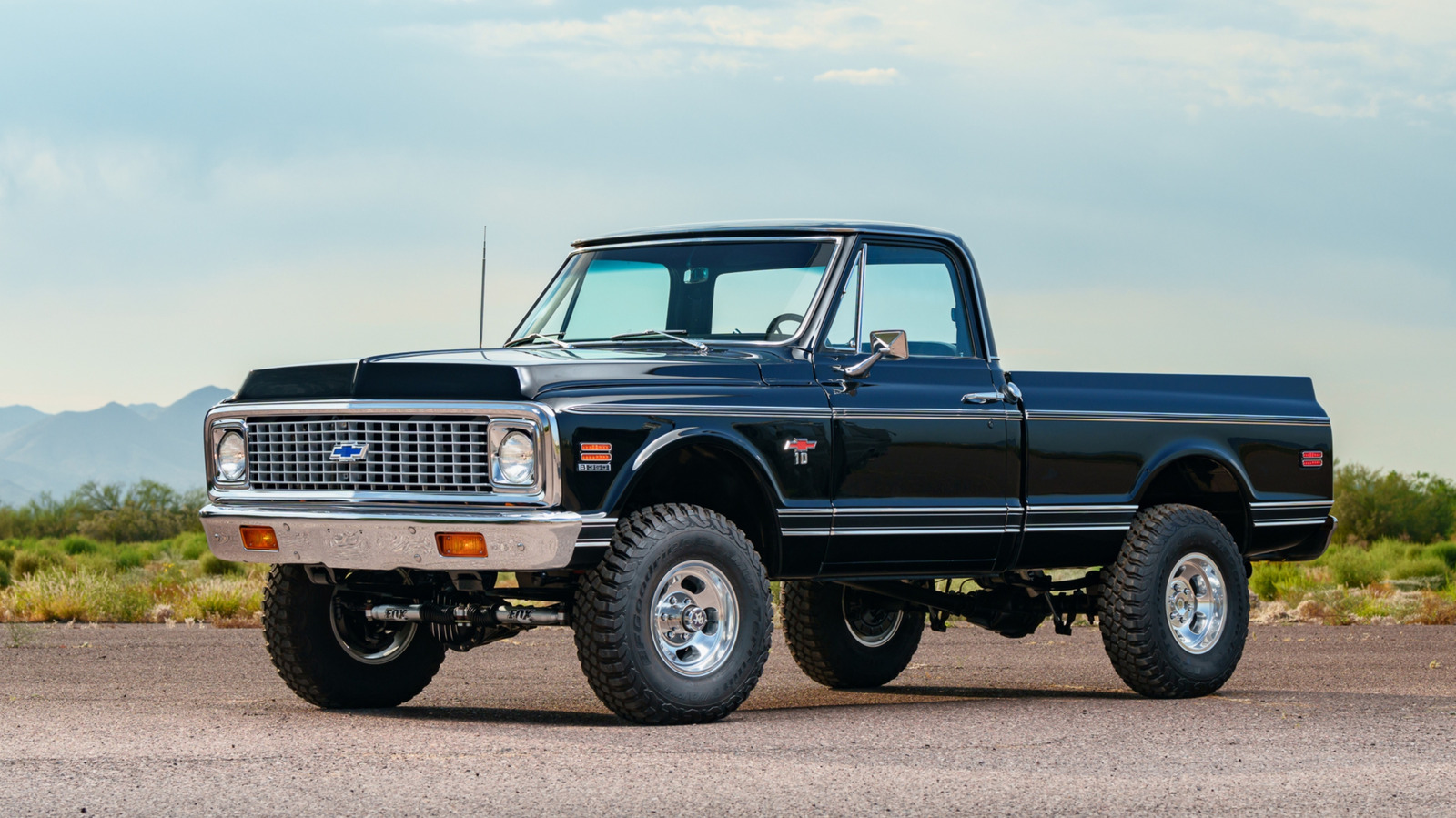 9 Of The Most Reliable Square Body Trucks Of All Time