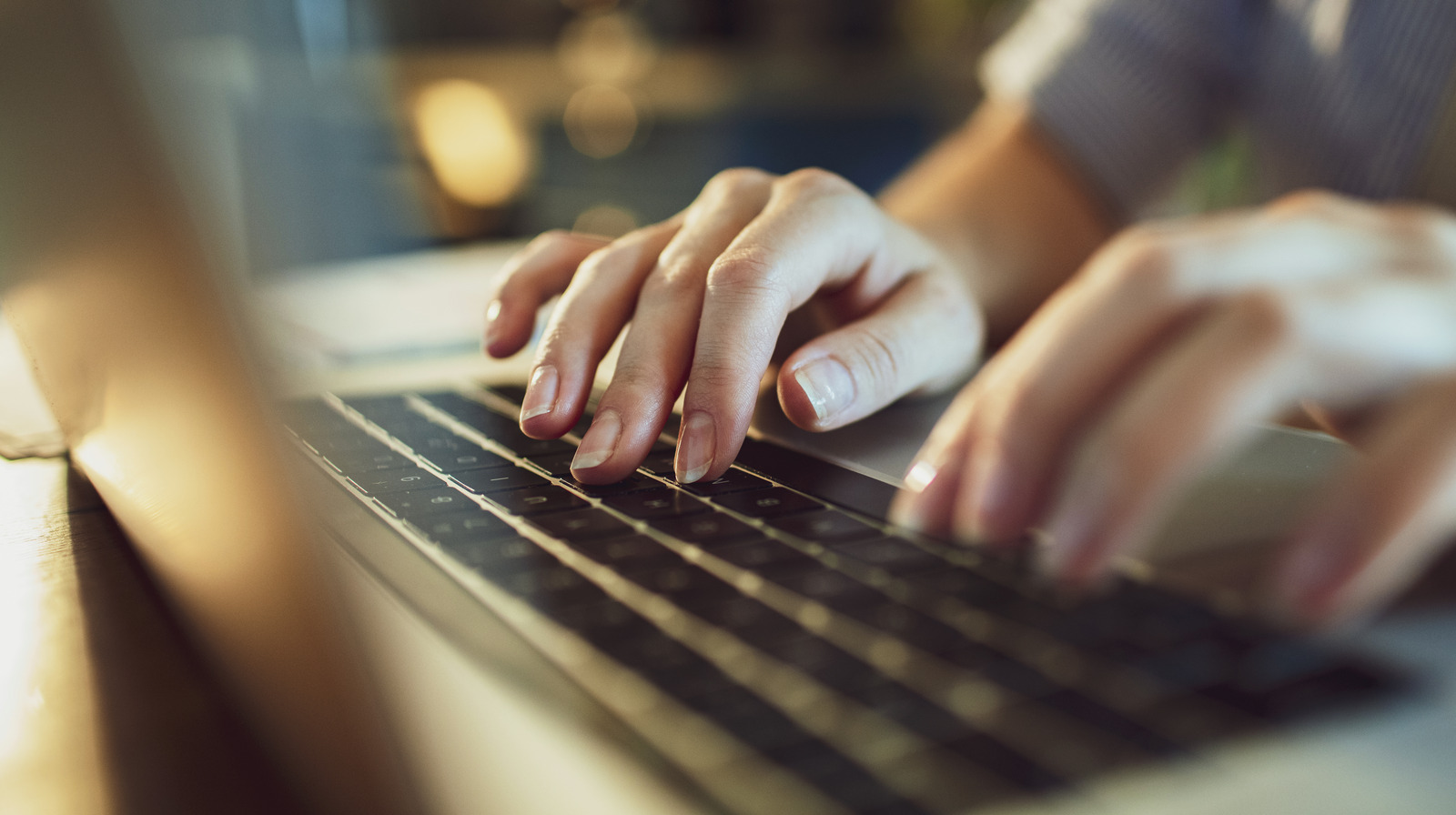 AI Can Guess What You're Typing Just By Listening, Here's How