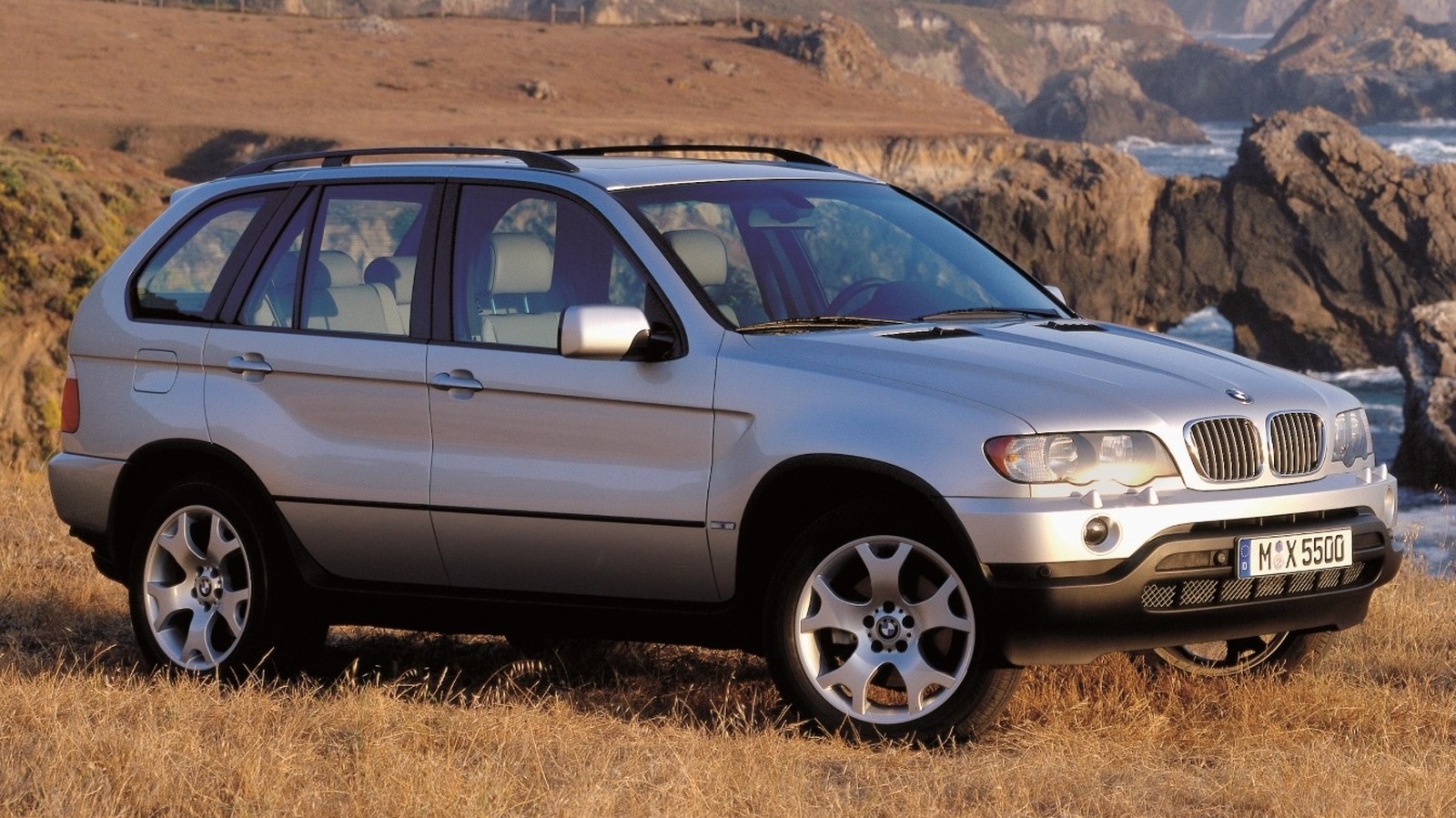 All About The Engines In The BMW X5 E53: Horsepower, Torque, & Other Specs