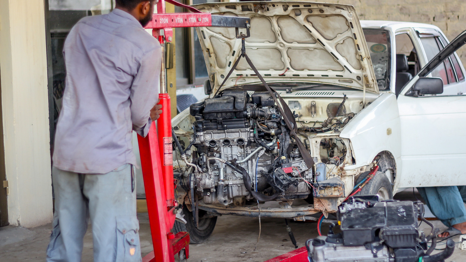 Are Engine Swaps Legal In The US? Here's What The Law Says