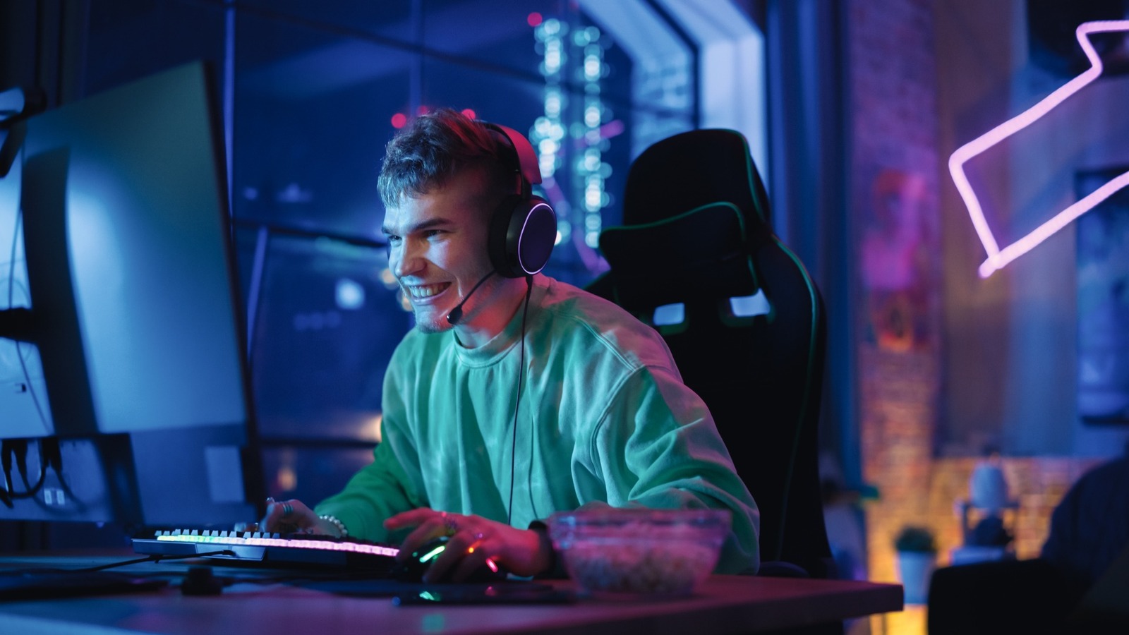 Are Wi-Fi Mesh Systems Good For Gaming? Here's What To Know