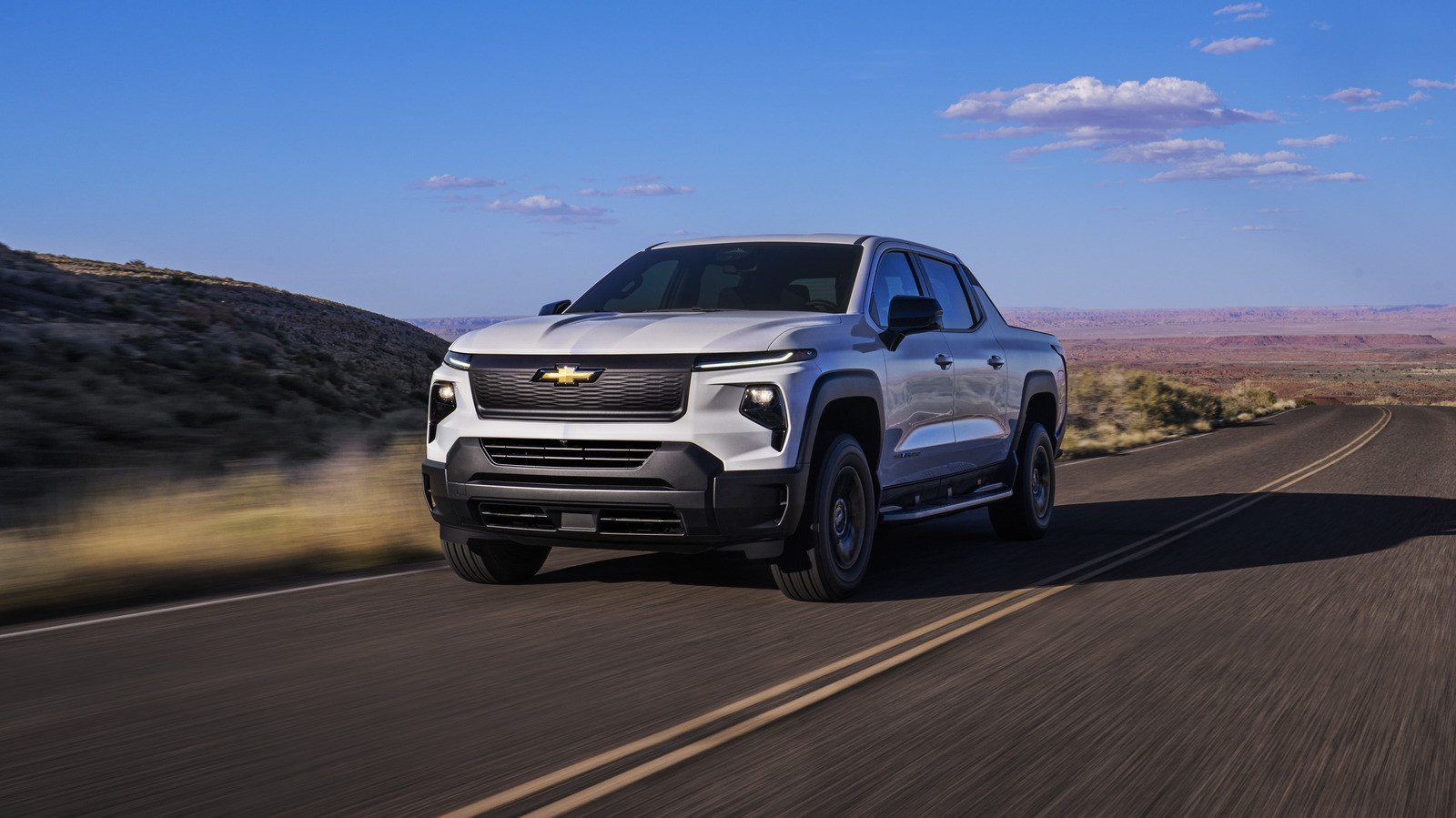 Chevy Just Confirmed A Big 2024 Silverado EV Advantage Over Electric ...