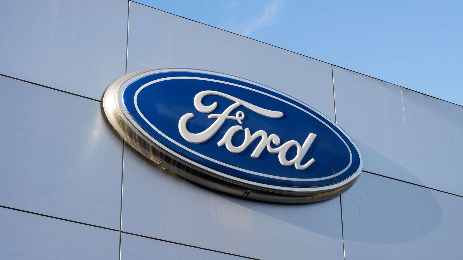 Every Ford Model Powered By The 385 Series V8 Engine