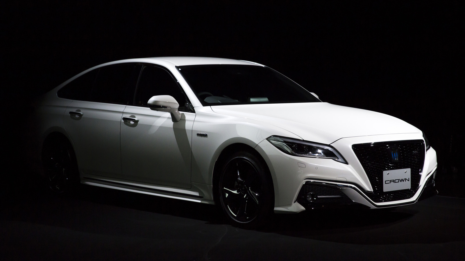 Every Toyota Crown Generation Ranked Worst To Best