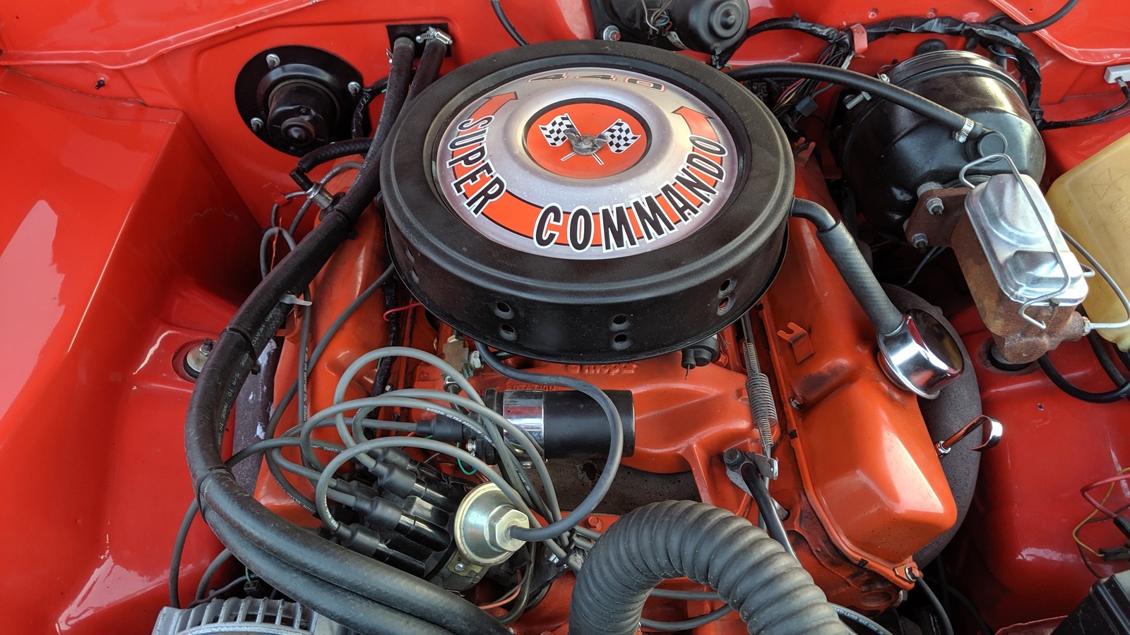 Everything To Know About The Mopar Big Block Engine Family