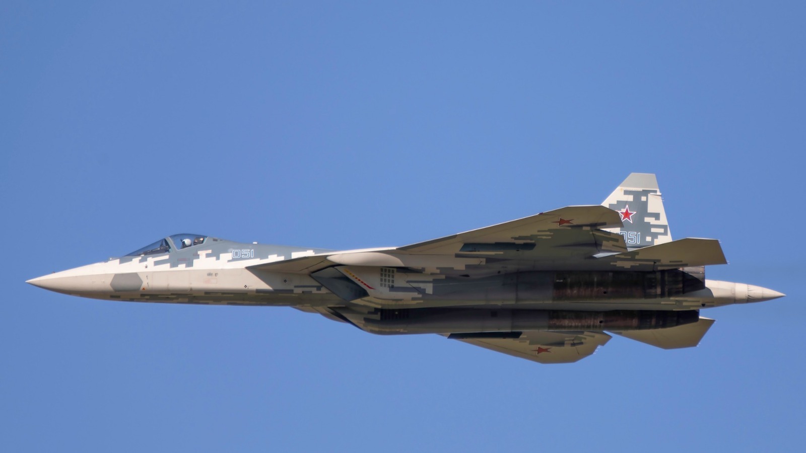 F-22 Raptor Vs. Su-57 Felon: How Do They Compare?