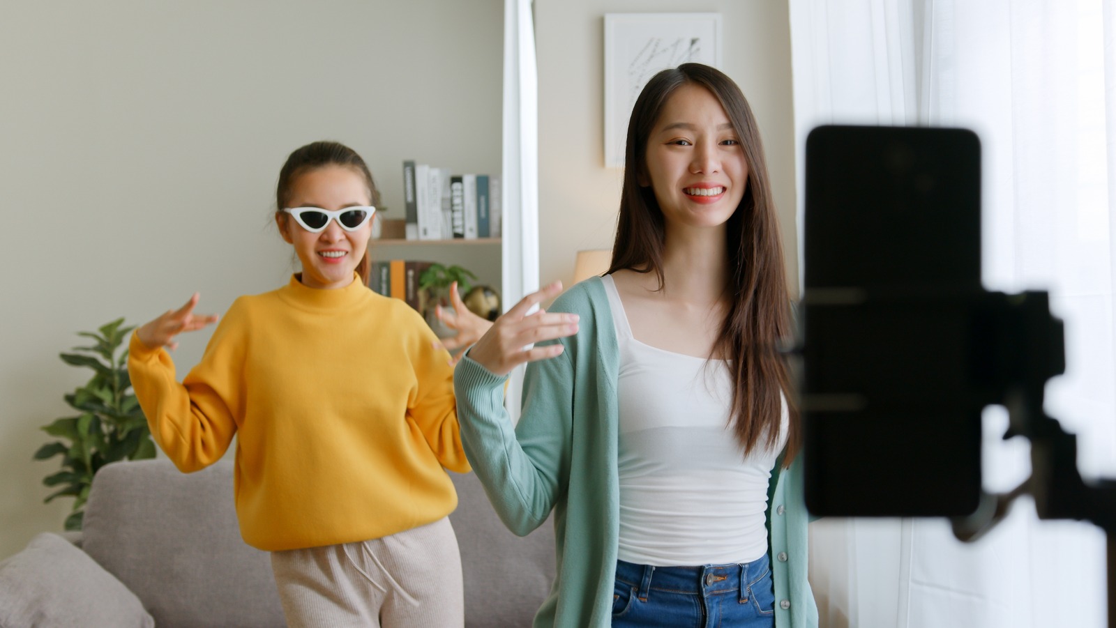 Facebook And Instagram Will Now Give Teens Stricter Privacy Settings By ...