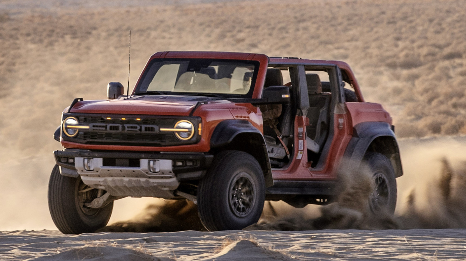 Ford Bronco Hardtop Vs Soft Top: Pros & Cons (And Can They Be ...