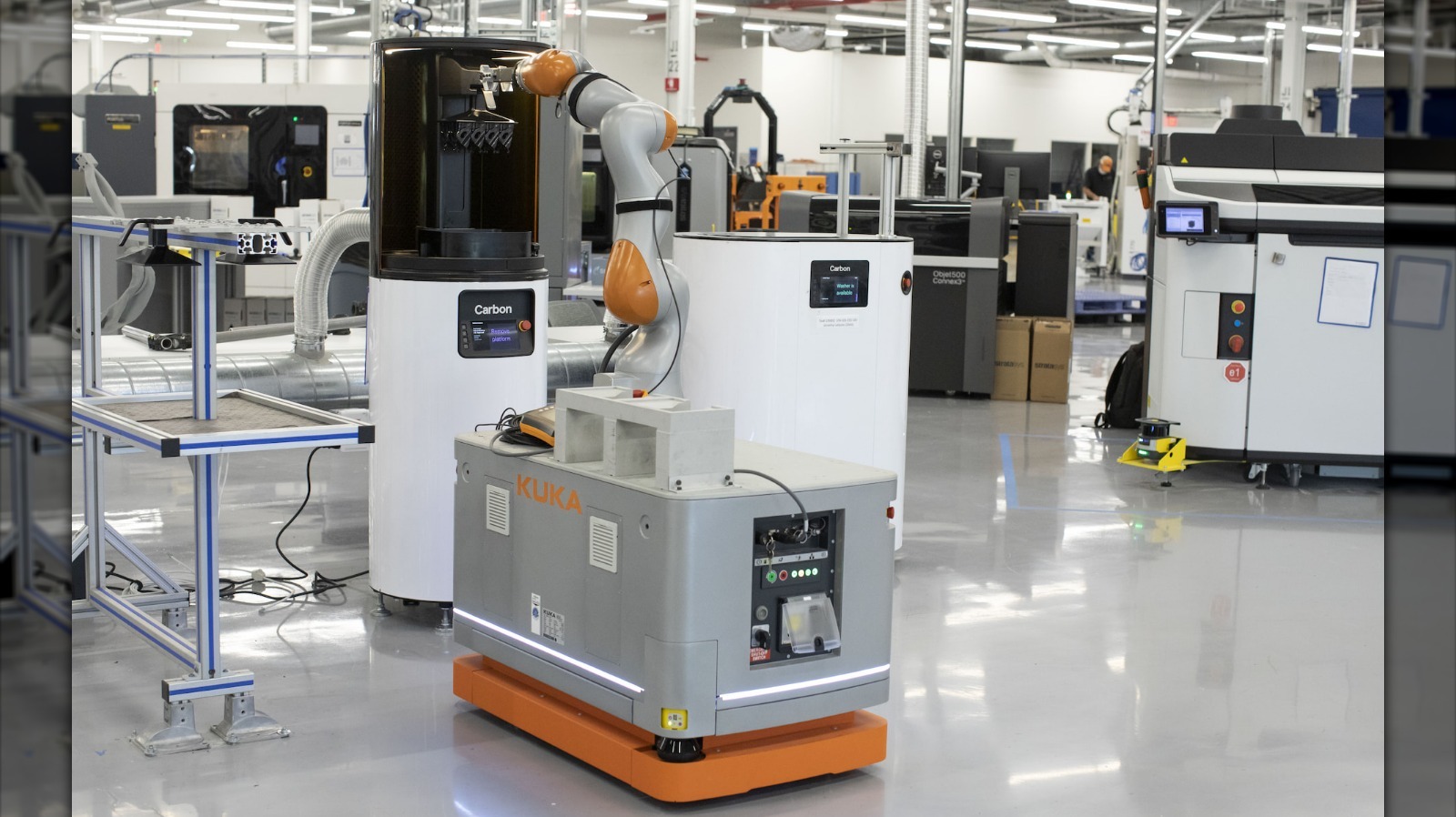 Ford Trained A Roving Robot To Run Its 3D Printers