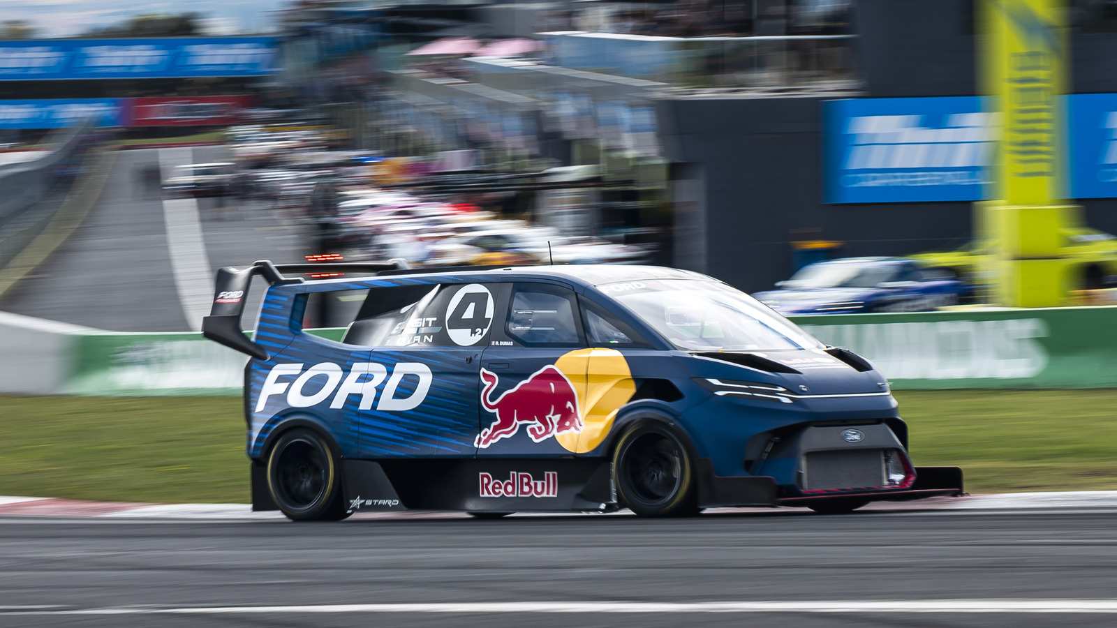 Ford's Electric SuperVan Sets 3 New Records At Mount Panorama, Beating ...