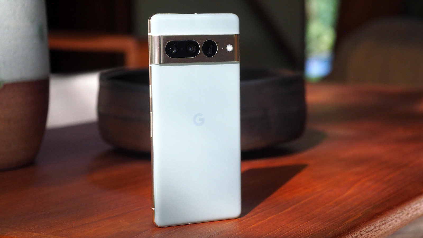 Google Pixel 7 Pro Review: The Value Behind The Gimmicks