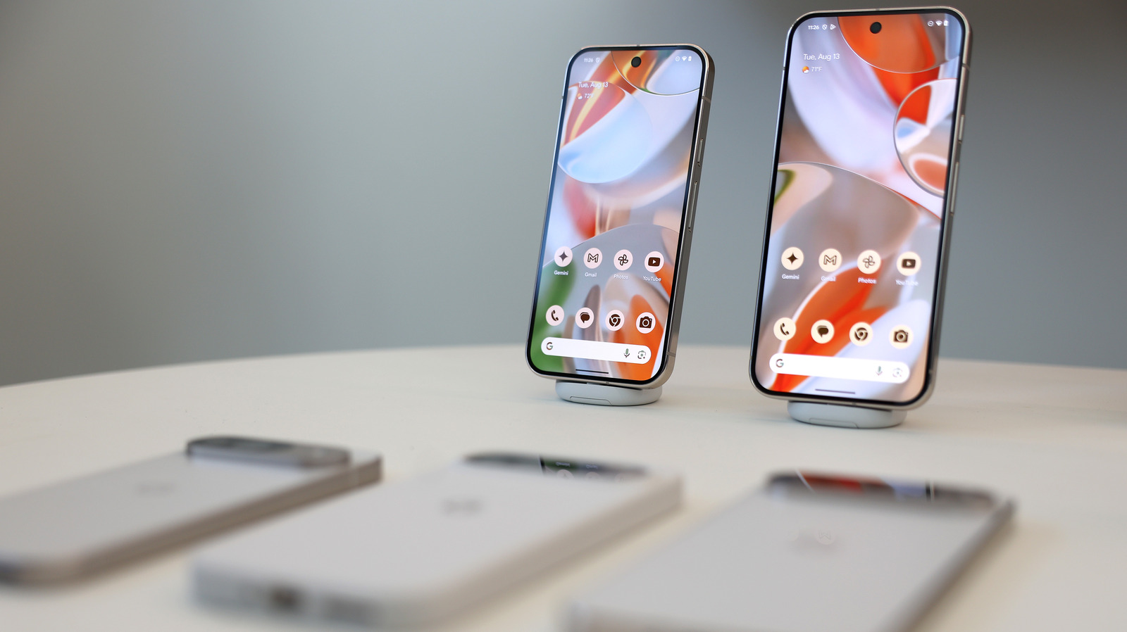 Google Pixel 9 Pro Vs. Pro XL: Is The Screen The Only Difference?