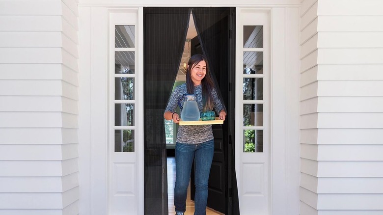 4 Harbor Freight Finds To Help Manage Unwanted Insects & Critters