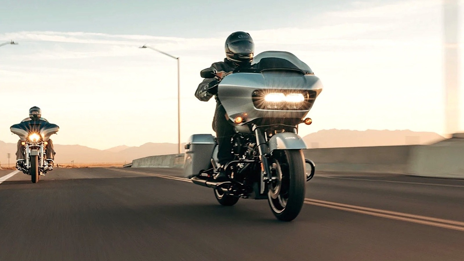 Harley-Davidson Road Glide Vs Road Glide Special: What's The Difference?