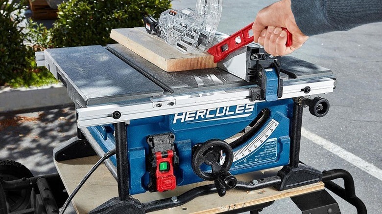 Hercules Vs. Bauer: Which Is The Higher Quality Harbor Freight Tool Brand?