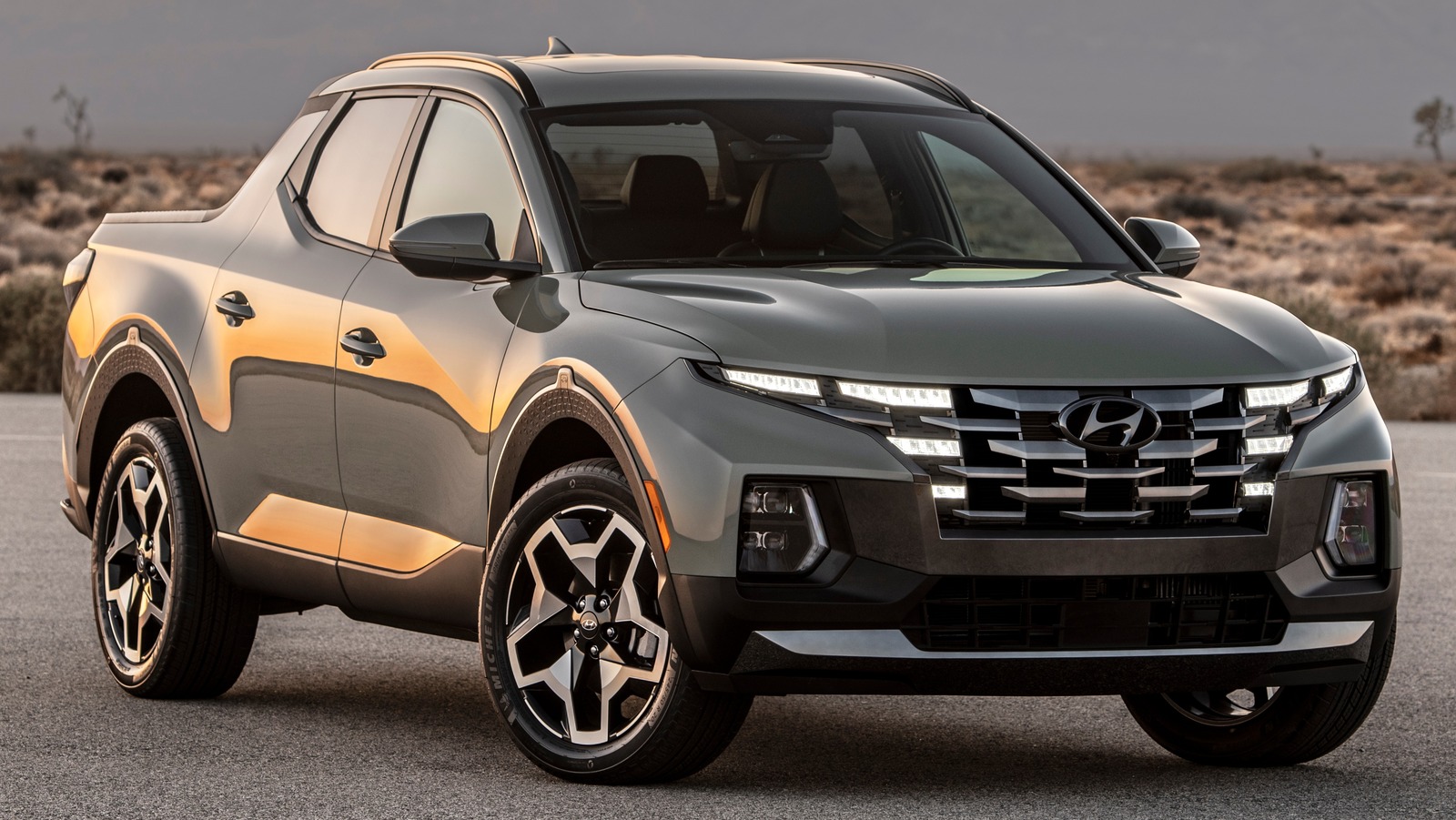 Here's How Hyundai's Intelligent HTRAC All-Wheel-Drive Works