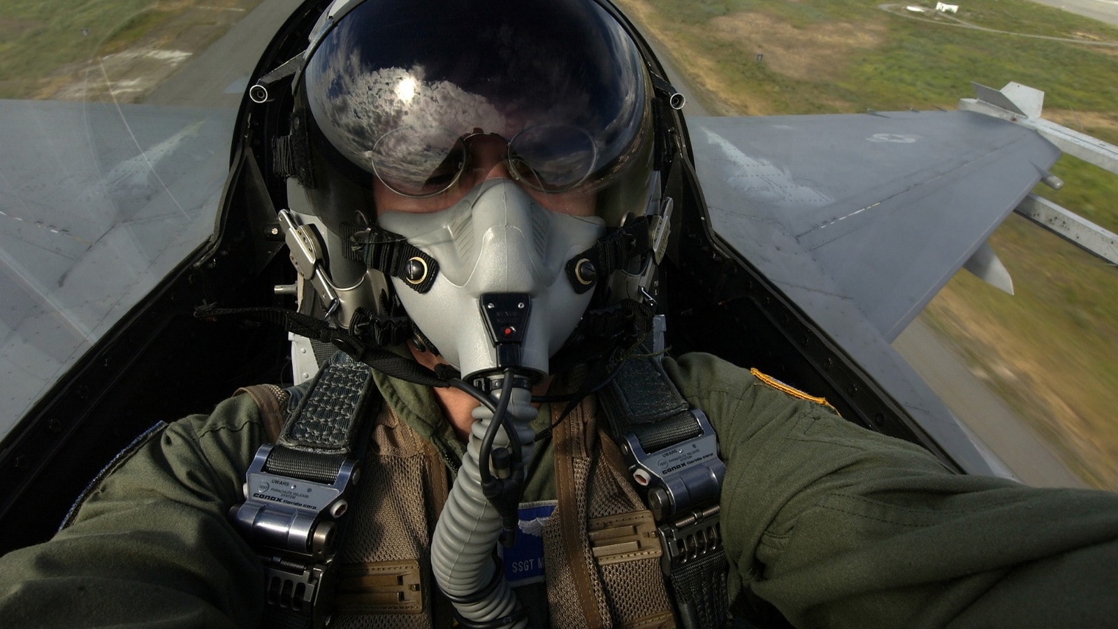 Here's How Military Jet Ejection Seats Really Work