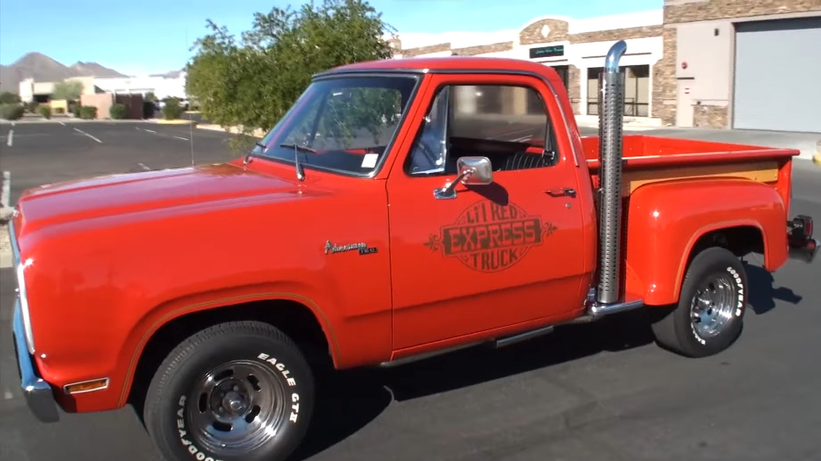 Here's What Makes The Dodge Li'l Red Express Truck So Special