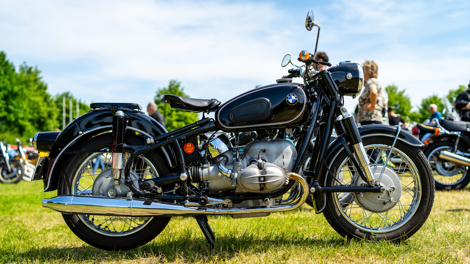 Here's Why The BMW R69S Motorcycle Is Still So Valuable Today