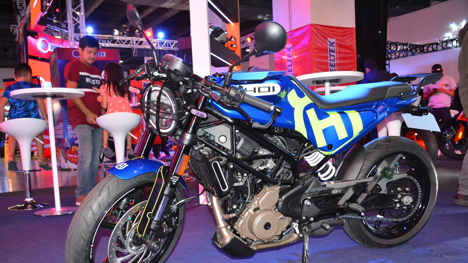 How Quick Is The Husqvarna Svartpilen 401 And What's Its Top Speed?