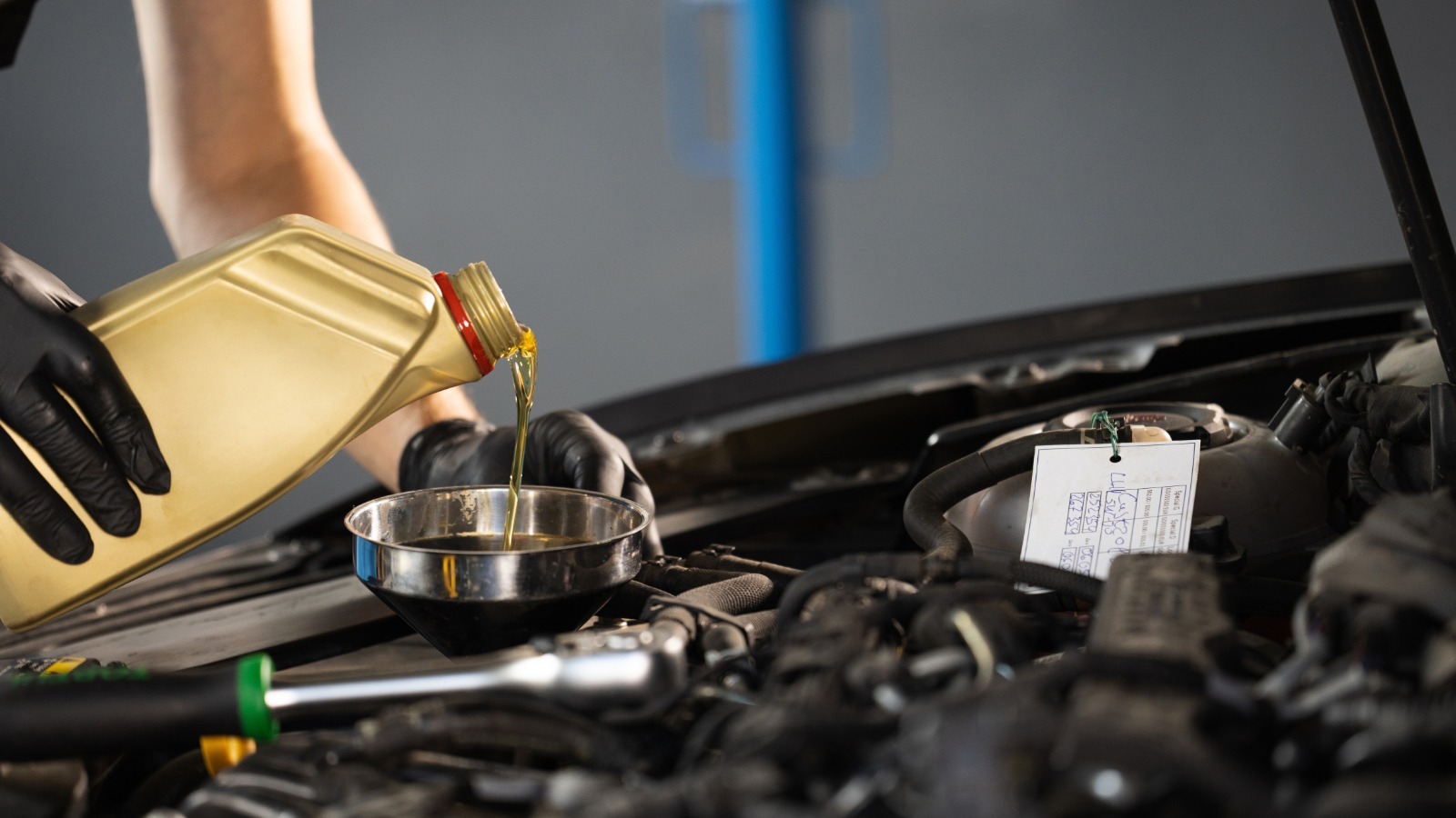 How To Change The Oil In Your Car Yourself: A Step-By-Step Guide