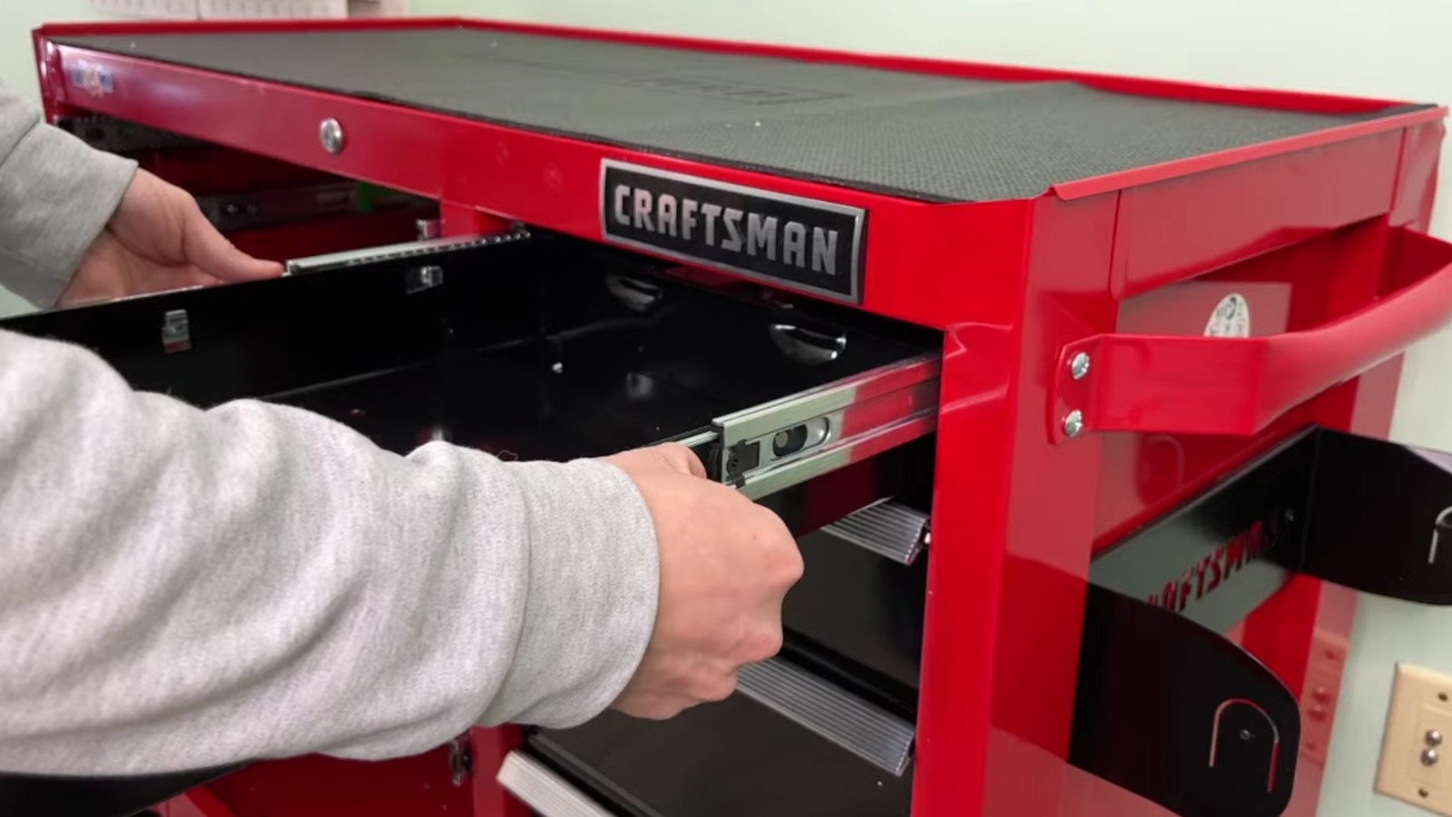 How To Replace A Craftsman Tool